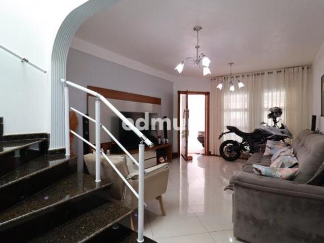 Casa à venda em Utinga