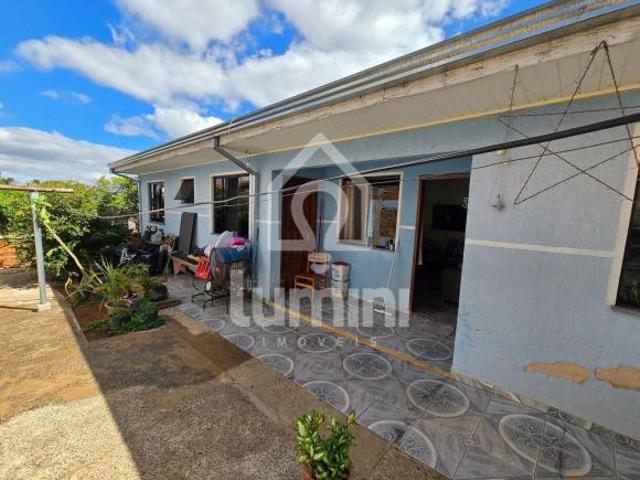 CASA A VENDA EM UVARANAS VILA HOFFMANN