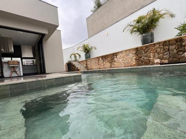 Casa à venda em Votorantim, Alphaville Nova Esplanada, com 4 suítes, com 326 m²