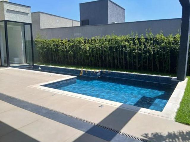 Casa à venda em Votorantim, Alphaville Nova Esplanada, com 4 suítes, com 350 m²