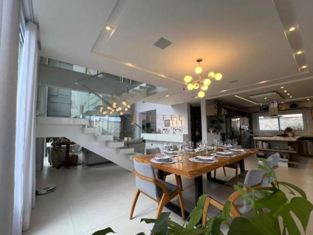 Casa à venda em Votorantim, Alphaville Nova Esplanada, com 4 suítes, com 402 m²