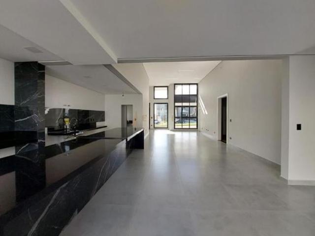 Casa à venda em Votorantim, Alphaville Nova Esplanada, com 3 suítes, com 244.78 m²