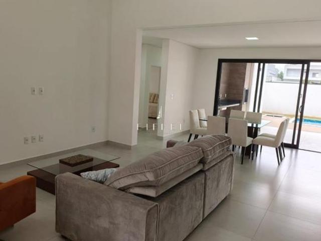 Casa à venda em Votorantim, Alphaville Nova Esplanada, com 3 suítes, com 240 m²