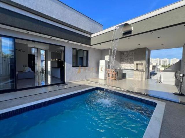 Casa à venda em Votorantim, Condominio Parque Esplanada, com 3 suítes, com 268 m²