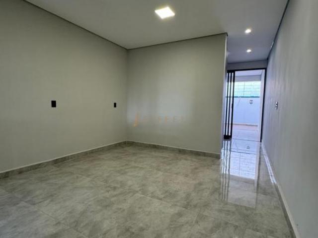 Casa à venda em Votorantim, Condomínio Residencial Flores, com 3 quartos, com 162 m²