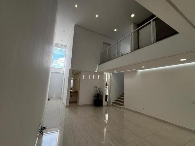 Casa à venda em Votorantim, Condomínio Villagio di Capri, com 4 quartos, com 269.5 m²