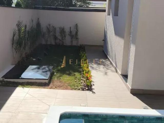 Casa à venda em Votorantim, Loteamento Aldeia da Mata, com 3 suítes, com 192 m²
