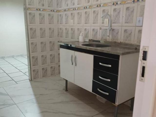 Casa à venda em Votorantim SP, Jardim Europa: 2 quartos, 1 banheiro, 1 vaga, 120m²!