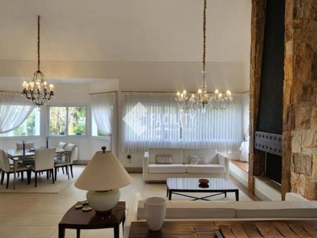 casa à venda em Valinhos
