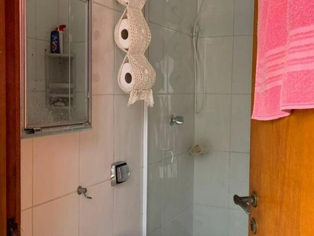 Casa a venda em valinhos