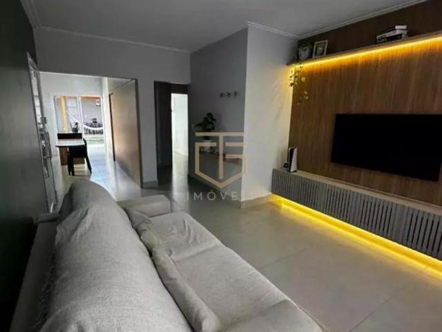 Casa à venda em Valinhos, Castelo, com 2 quartos, com 138 m²