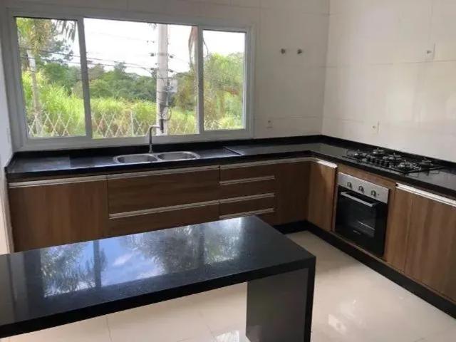 Casa à venda em Valinhos, Chácara das Nações, com 3 suítes, com 227 m²