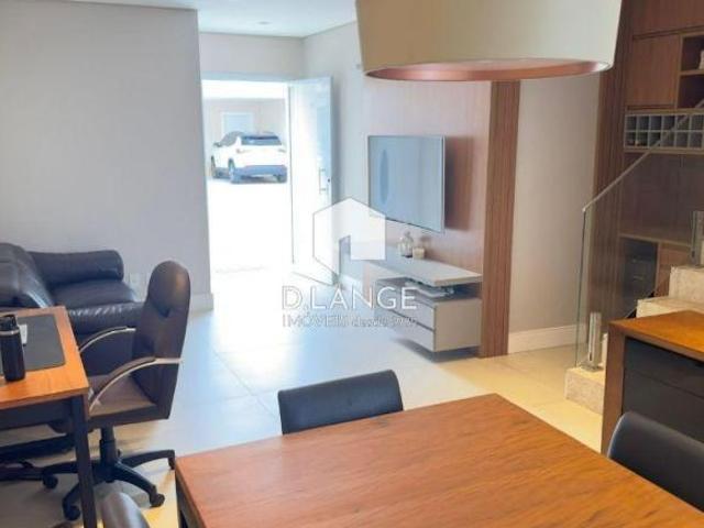 Casa à venda em Valinhos, Apaga Fogo, com 3 suítes, com 187 m², Condomínio Via Verona
