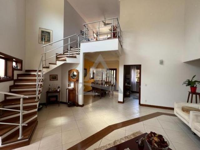 Casa à venda em Valinhos, Jardim Panorama, com 3 quartos, com 192 m²