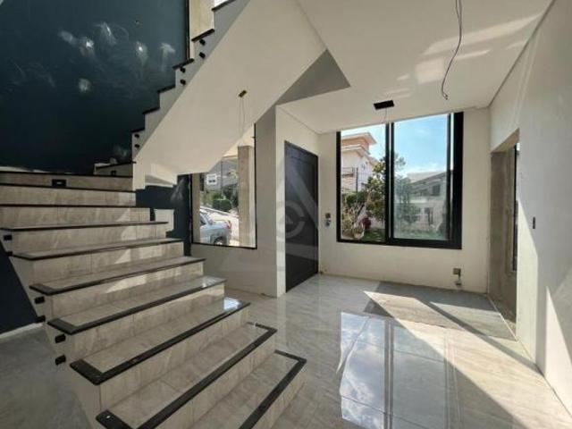 Casa à venda em Valinhos, Jardim Recanto, com 3 suítes, com 300 m²