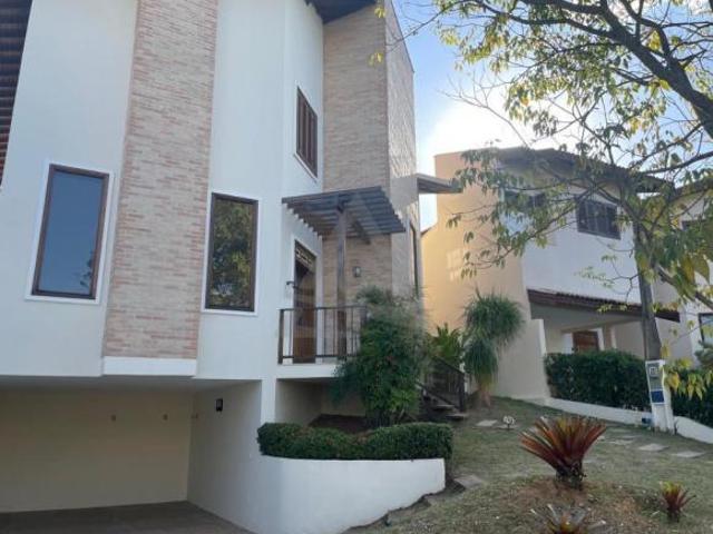 Casa à venda em Valinhos, Jardim Recanto, com 3 suítes, com 310 m², Millenium