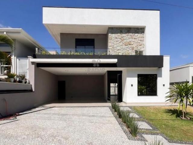 Casa à venda em Valinhos, Jardim São Marcos, com 3 suítes, com 226 m²