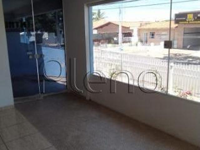 Casa à venda em Valinhos, Jardim Santana, com 3 quartos, com 182 m²