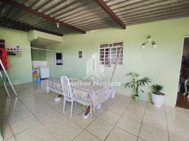 Casa à venda em Valinhos, Jardim Santo Antônio, com 4 quartos, com 164 m²