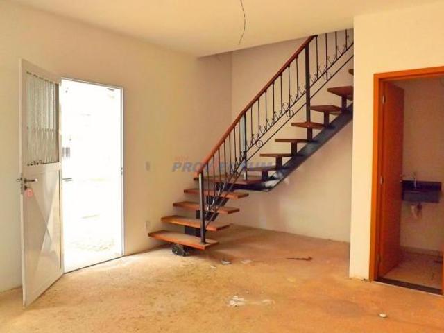 Casa à venda em Valinhos no condomínio Dossel