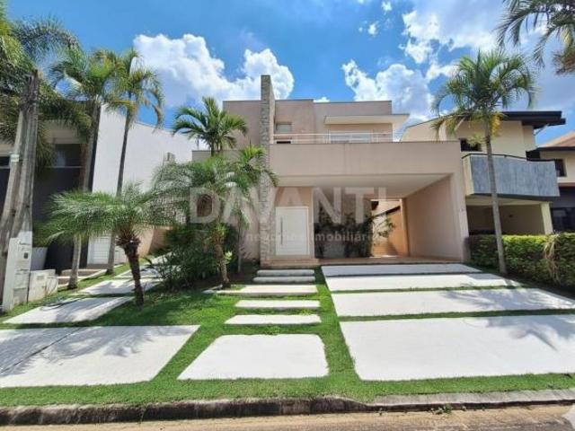 Casa à venda em Valinhos no Condomínio Millenium