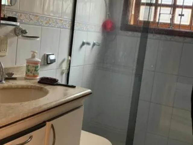 Casa a venda em Valinhos no bairro Ana Carolina II que estuda troca chave por uma chacara