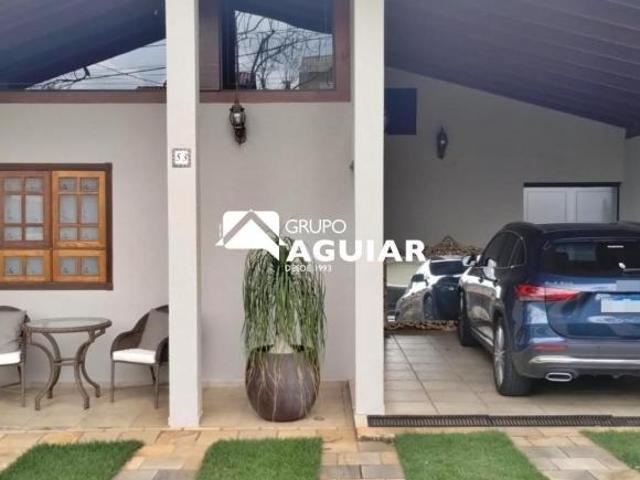 Casa à venda em Valinhos /SP