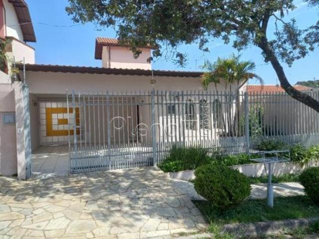 Casa à venda em Valinhos, Parque Nova Suíça, com 3 quartos, com 216 m²