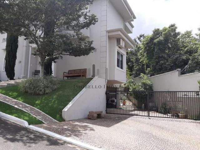 Casa à venda em Valinhos, Parque Nova Suíça, com 4 suítes, com 296 m²