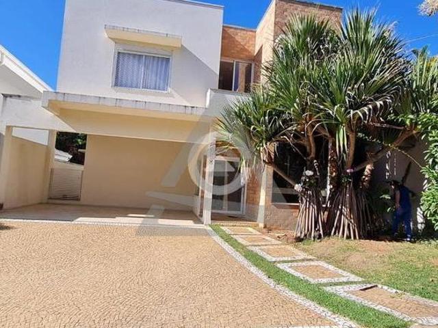 Casa à venda em Valinhos, Parque Nova Suíça, com 4 quartos, com 306 m²