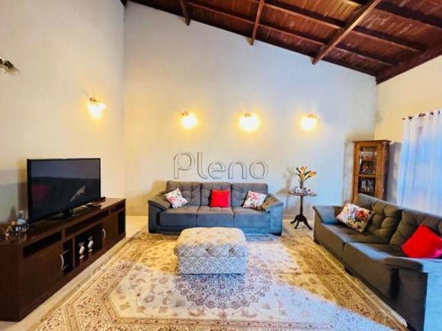 Casa à venda em Valinhos, Parque Terranova, com 3 quartos, com 280 m²