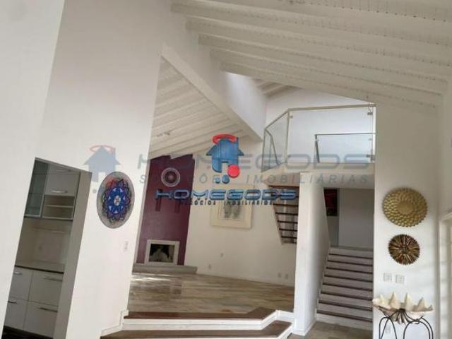 Casa à venda em Valinhos, Pinheiro, com 3 suítes, com 450 m²