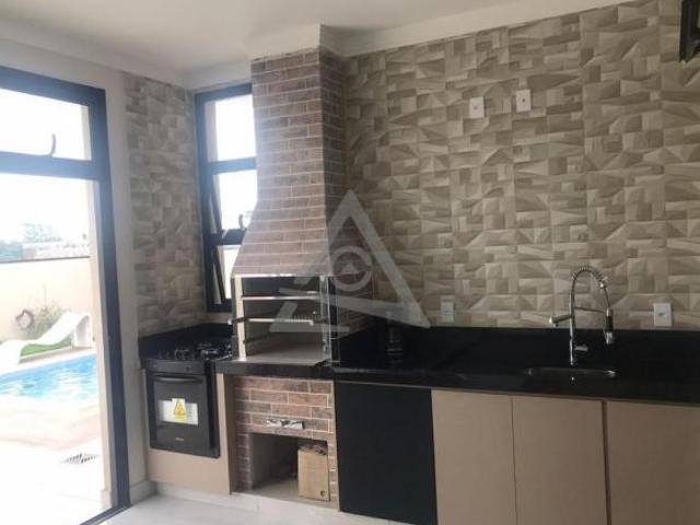 Casa à venda em Valinhos, Roncáglia, com 4 quartos, com 221 m², Residencial Mont&apos Alcino