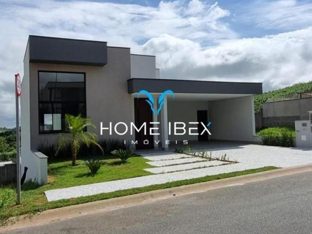 Casa à venda em Valinhos, Roncáglia, com 3 quartos, com null m²