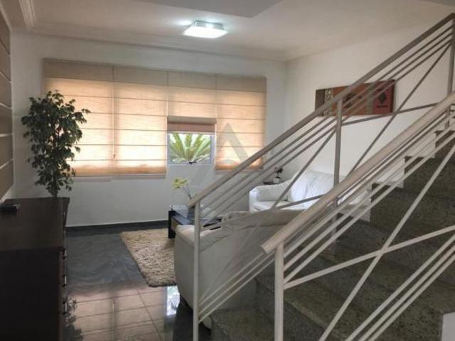 Casa à venda em Valinhos, Roncáglia, com 3 quartos, com 246 m², Residencial São Joaquim
