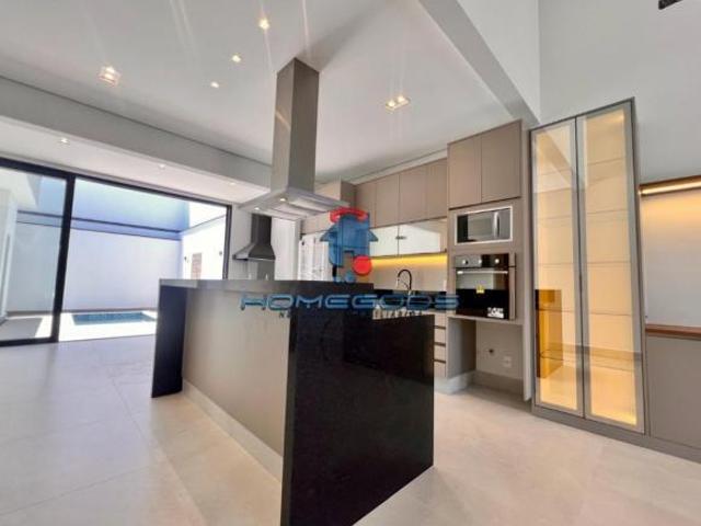 Casa à venda em Valinhos, Roncáglia, com 3 suítes, com 184 m², Mont Alcino Valinhos