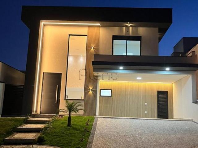 Casa à venda em Valinhos, Residencial Mont Alcino, com 3 suítes, com 220 m², Con
