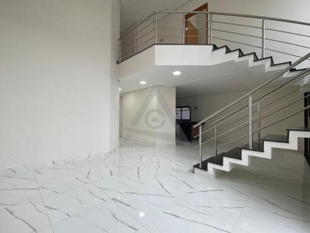 Casa à venda em Valinhos, Roncáglia, com 3 suítes, com 240 m², Residencial Mont&apos Alcino