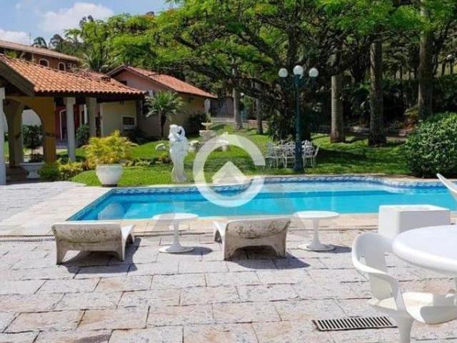 Casa à venda em Valinhos, Vale do Itamaracá, com 4 suítes, com 974 m², Village Visconde Itamaracá