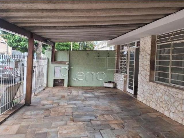 Casa à venda em Valinhos, Vila Olivo, com 3 quartos, com 180 m²