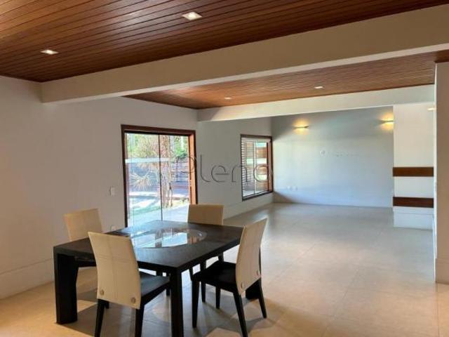 Casa à venda em Valinhos, Village Visconde de Itamaracá, com 4 quartos, com 495 m²