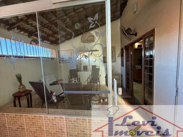 Vendo excelente casa em Valparaíso de Goiás, na Etapa C
