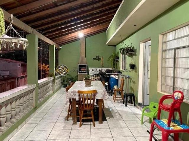 CASA A VENDA EM VARZEA PAULISTA COM ESPAÇO PARA COMERCIO