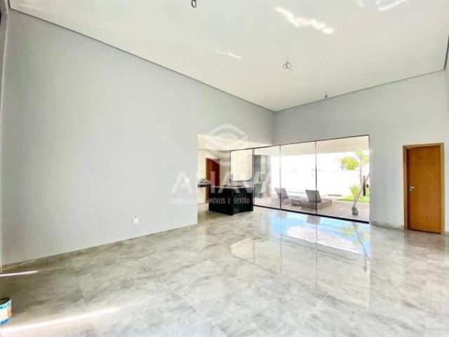 Casa à Venda em Vespasiano com 4 Quartos, 405m², Gran Park Toscana