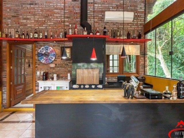 Casa à venda em Viamão