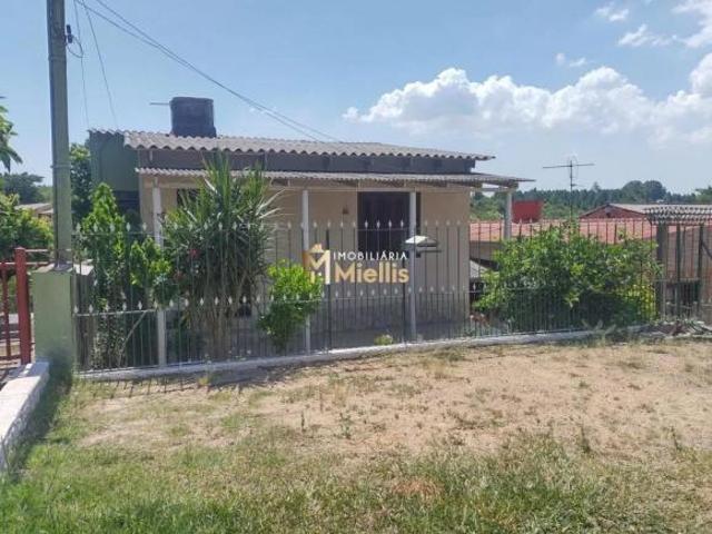 Casa à venda em Viamão