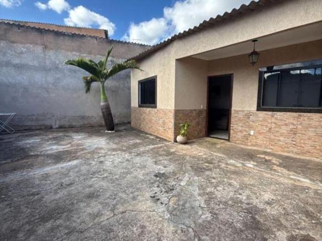 Casa à Venda em Vicente Pires – Excelente Localização!