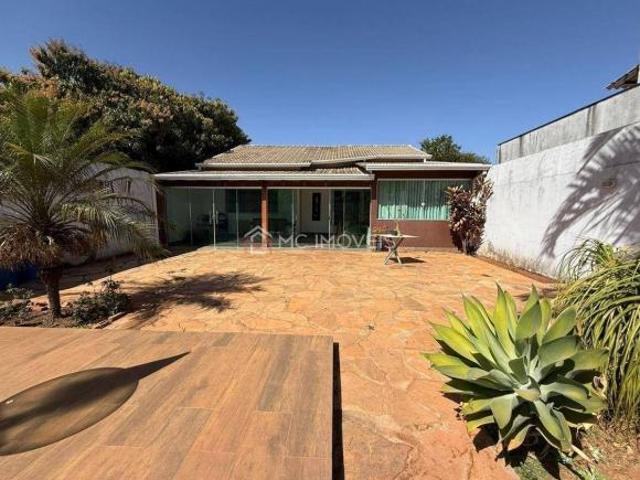 Casa à Venda em Vicente Pires – Rua 12, Chácara 154/3