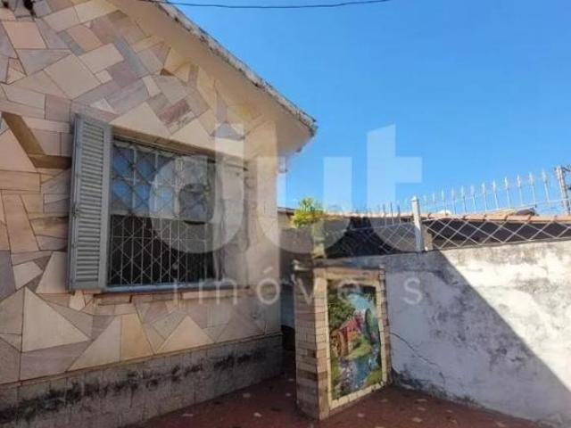 casa à venda em Vila Teixeira