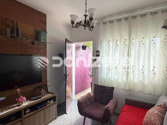 Casa à venda em Vila Valparaíso, Santo André
